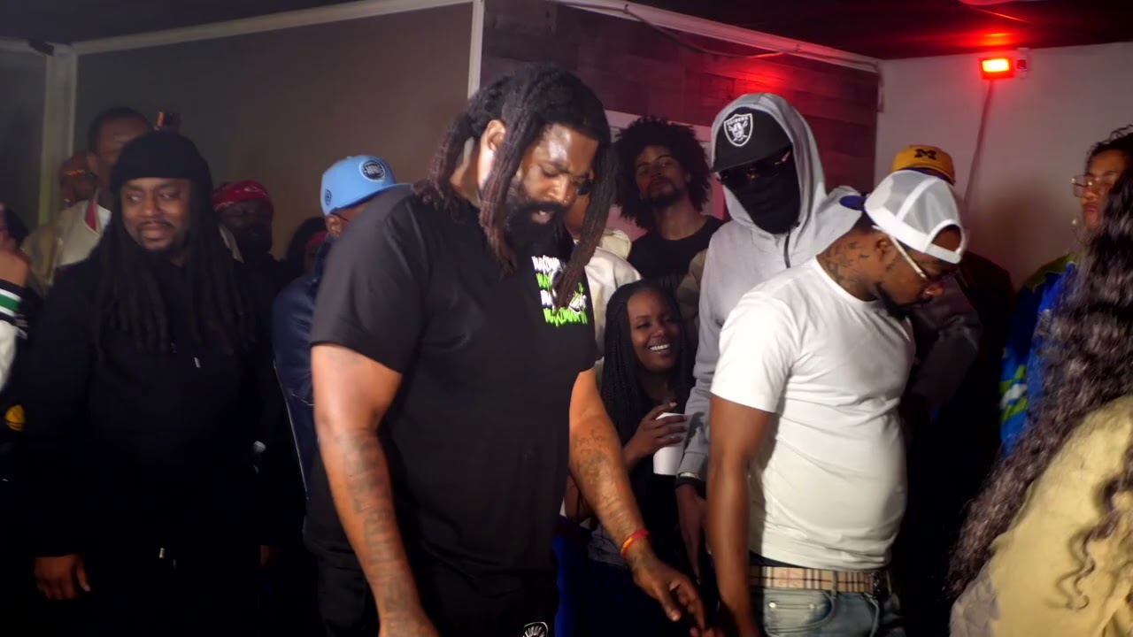 Mackk Myron & Qleen Paper vs. Phara Funeral & Shooney Da Rapper ...